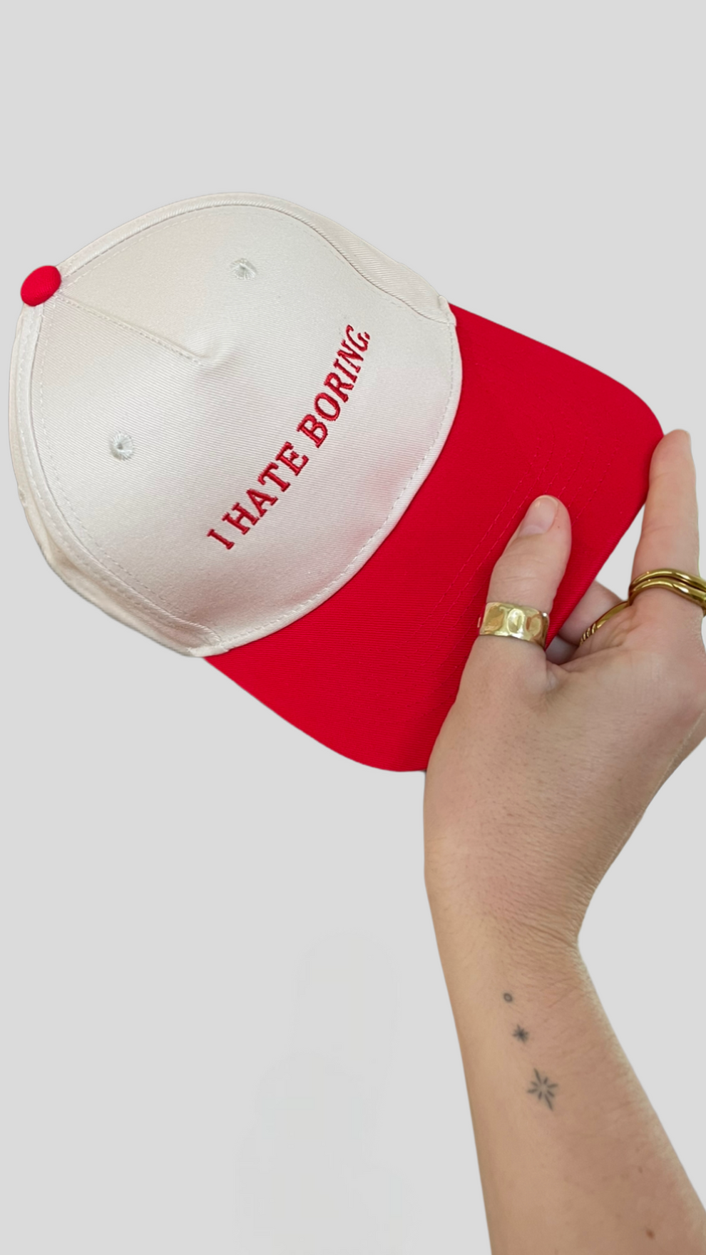 I HATE BORING. Cream Cap – BILLYWHITE.